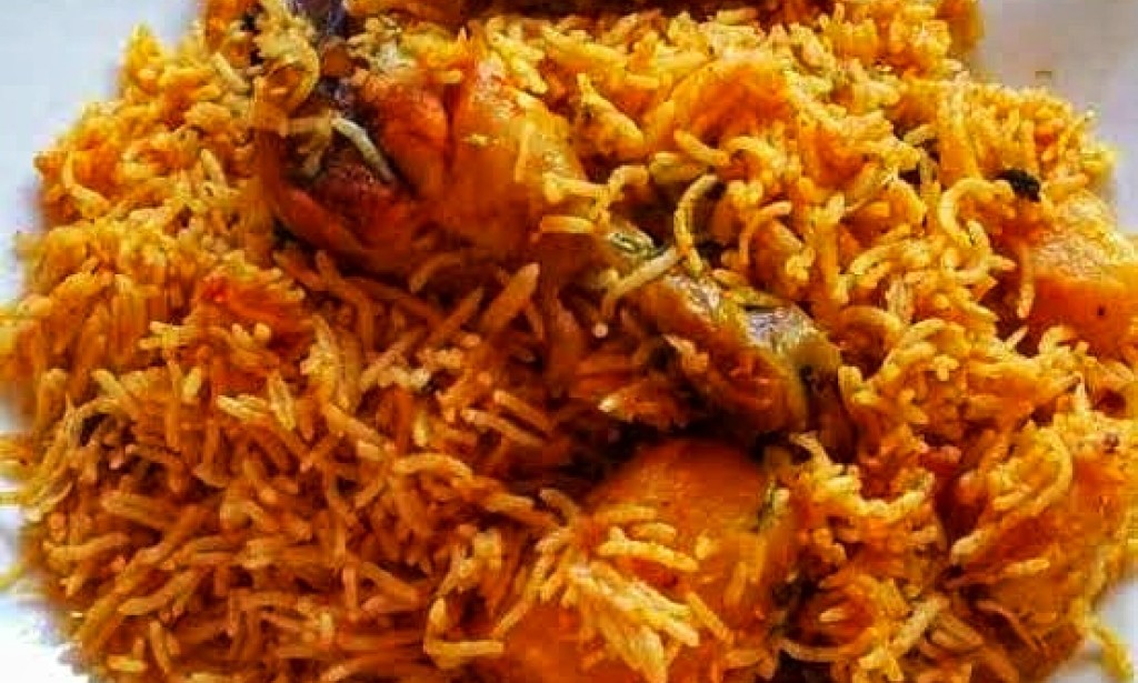 How to make "authentic Chicken TIHARI at home?